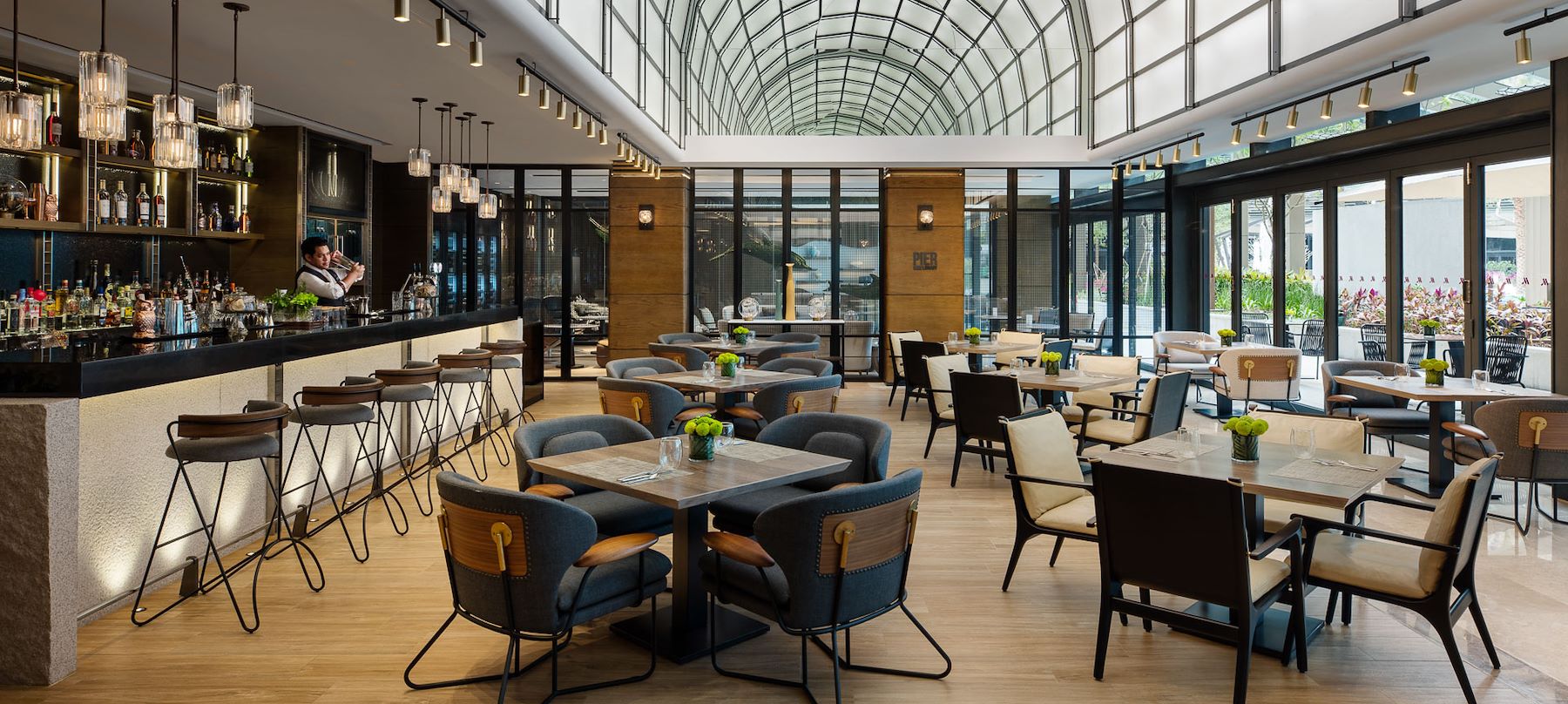 Home [www.pierloungehongkong.com]